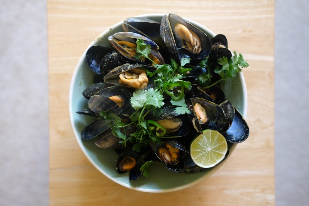 Thai Style Menai Mussels – Rebecca Castiglia